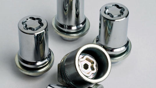 GENUINE TOYOTA SECURITY/LOCK Alloy Wheel Nut Set and Key £31.00 ...